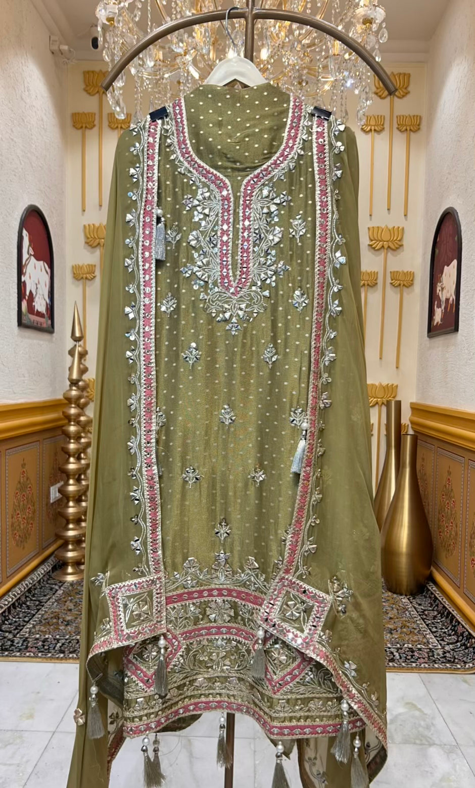 Noorvika Gota Aaina Suit (Mehendi Green) – Vastra Official